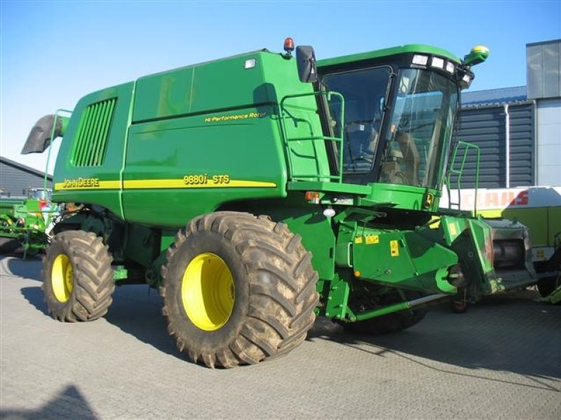 John Deere 9880 i sts Combine harvester - technikboerse.com
