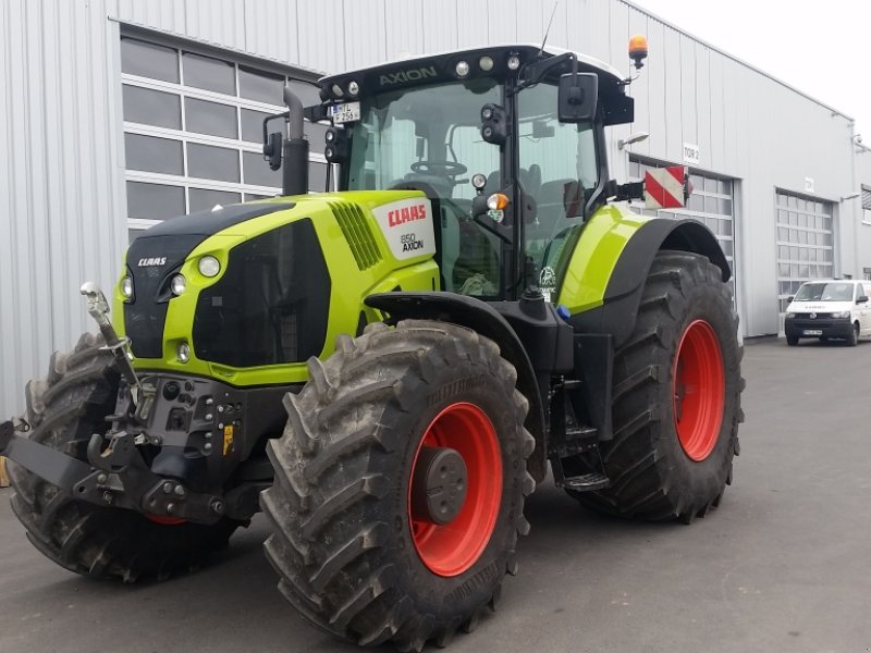 CLAAS Axion 850 C-MATIC Traktor, 04668 Grimma - technikboerse.com