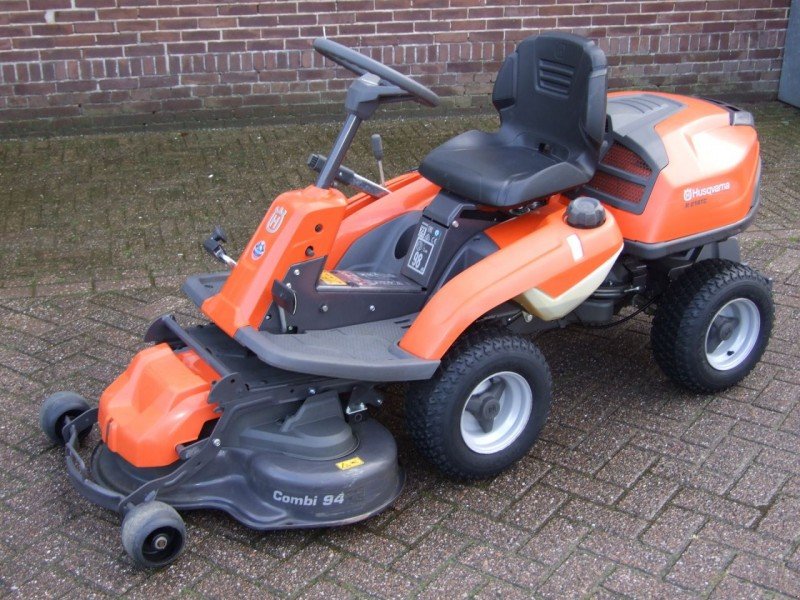 Husqvarna R214TC Zitmaaier - technikboerse.com