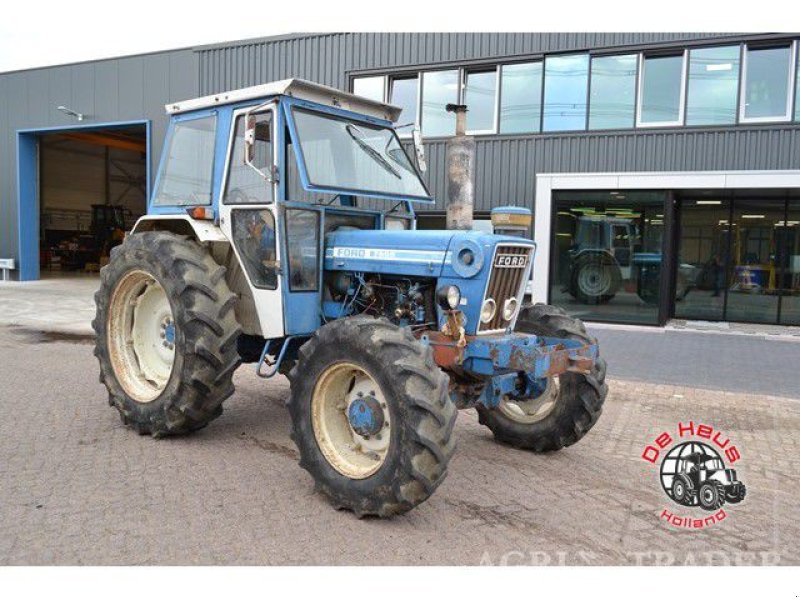 Ford 7600 4WD Tractor - technikboerse.com