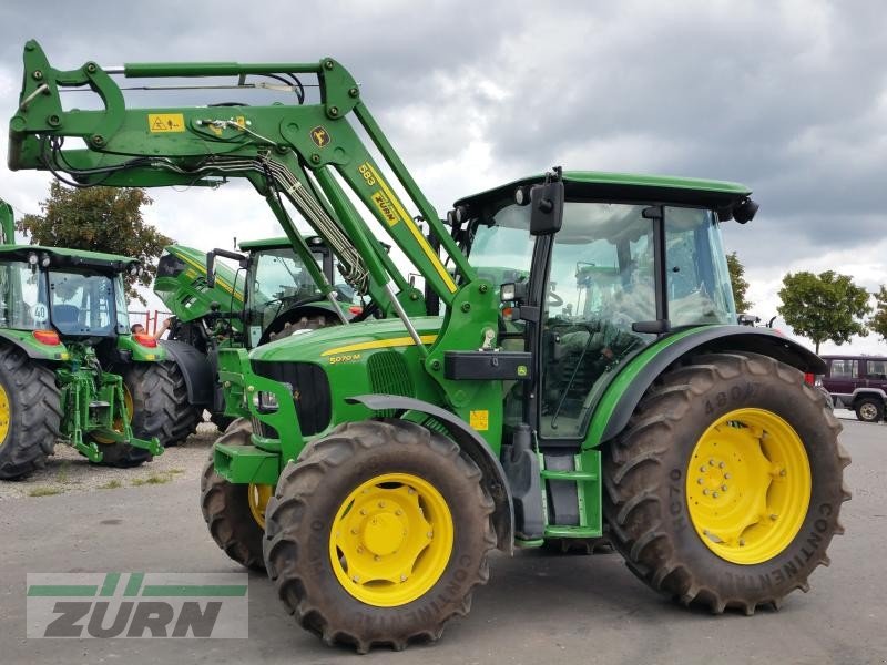 John Deere 5070M Traktor - technikboerse.com
