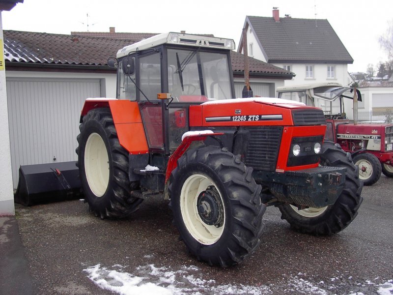 Zetor 12245 Traktor - technikboerse.com