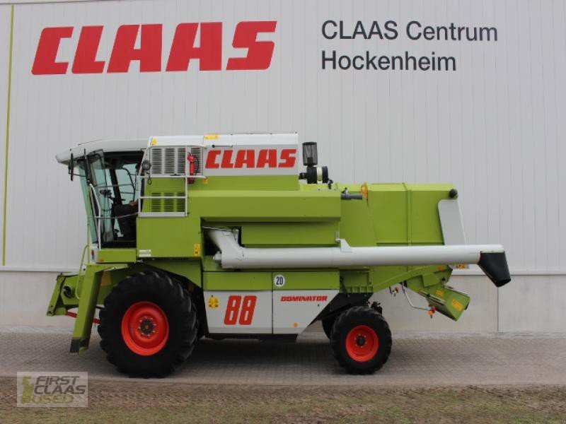 CLAAS DOMINATOR 88 VX Combine harvester - technikboerse.com