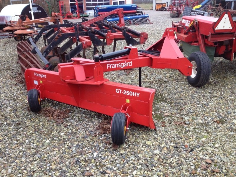 Buy Fransgard Grader second-hand and new - technikboerse.com