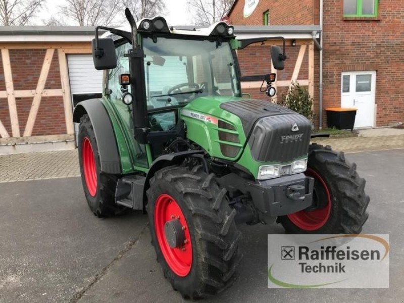 Fendt 207 Vario Traktor - technikboerse.com