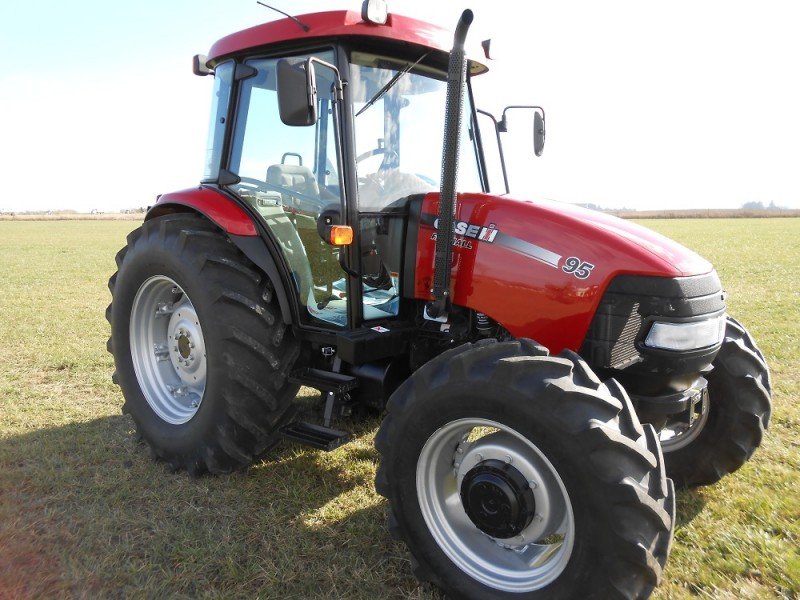 Tractor Case IH FARMALL 95 - technikboerse.com