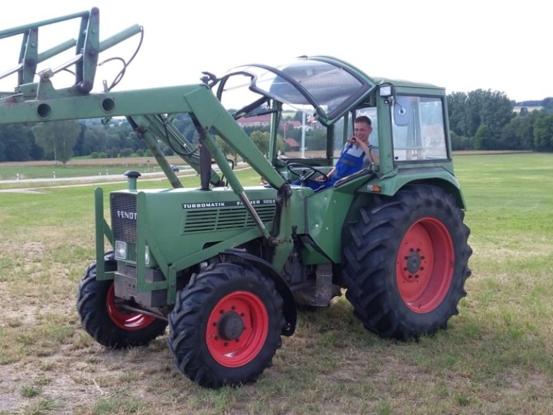 Fendt 105 S Traktor - technikboerse.com