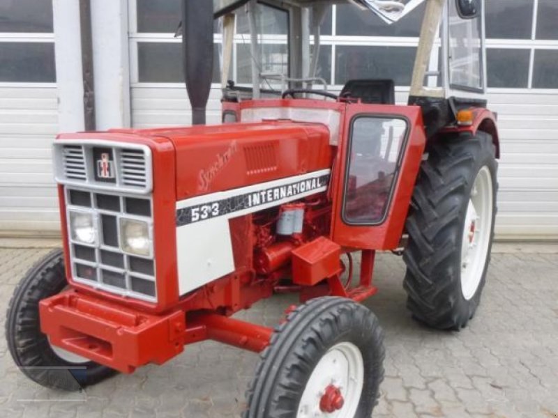 IHC 533 Traktor, 97355 Kleinlangheim - Atzhausen - technikboerse.com