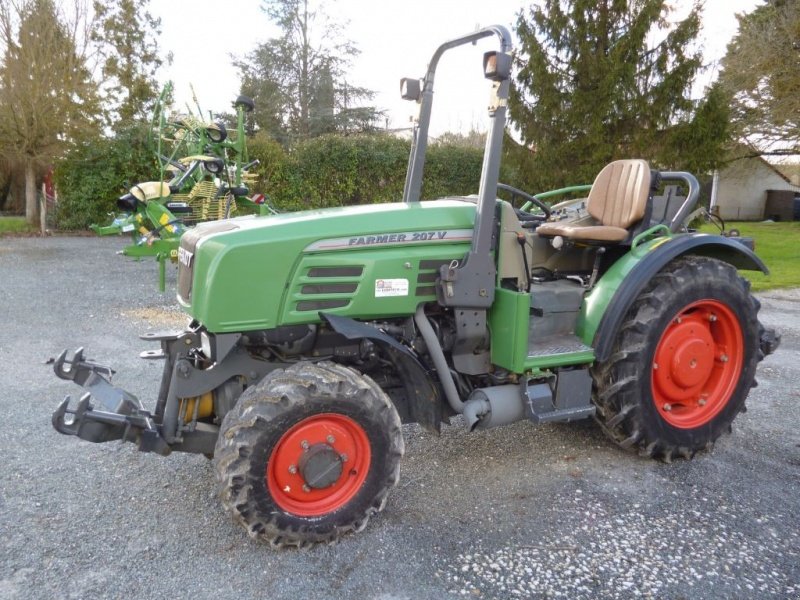 Fendt 207 VA Traktor - technikboerse.com
