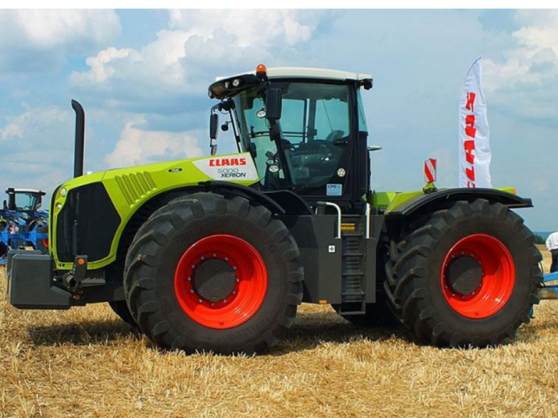 CLAAS Xerion 5000 Τρακτέρ, Вінниця - technikboerse.com