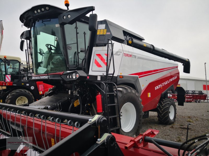 Rostselmash Kombajn kúpiť použitý a nový stroj - technikboerse.com