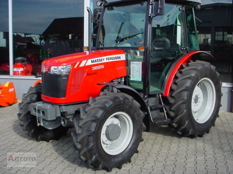Massey Ferguson 3625 Traktor - technikboerse.com