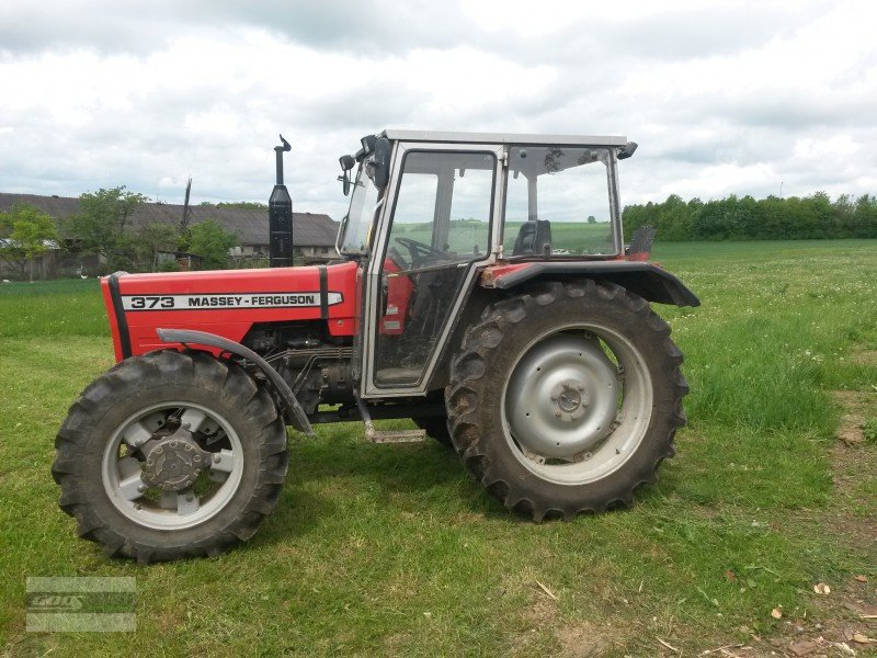 Massey Ferguson MF 373 Allrad Traktor - technikboerse.com