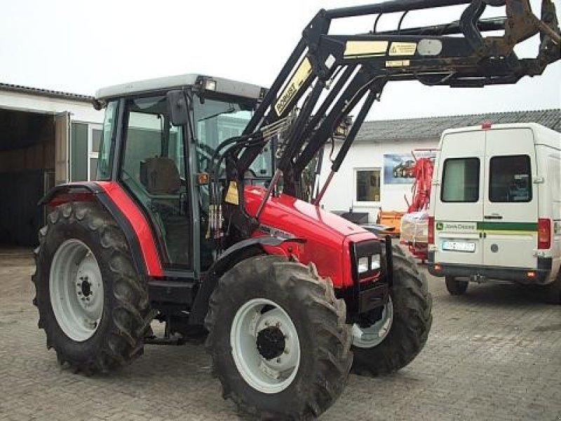 Massey Ferguson 4245 Traktor - technikboerse.com