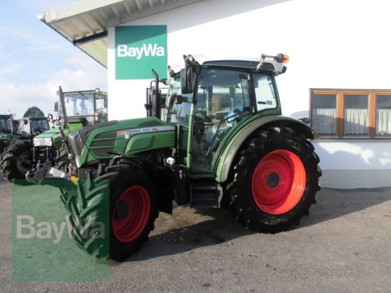 Fendt 207 Vario TMS Traktor - technikboerse.com