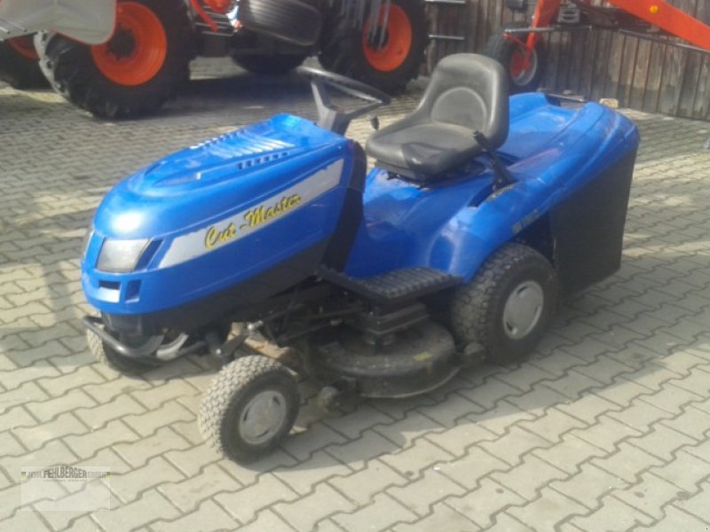 Iseki Cut Master 130H Rasentraktor - technikboerse.com