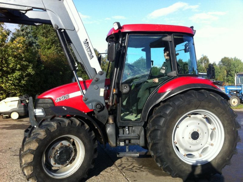 Case IH JX 90 Tractor - technikboerse.com