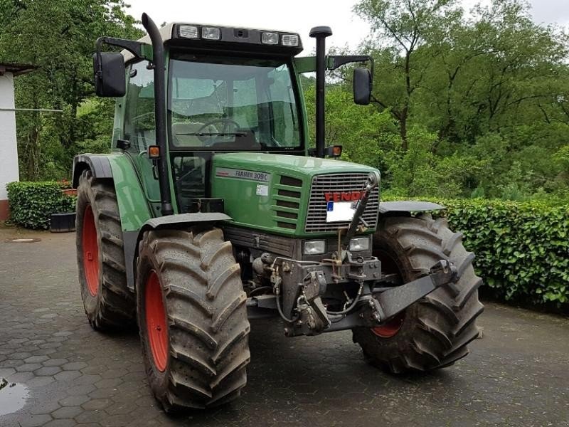 Fendt 309C Traktor - technikboerse.com