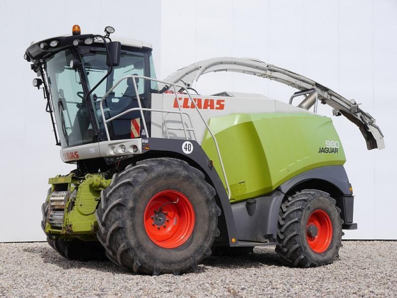 CLAAS Jaguar 980 Forage harvester - technikboerse.com