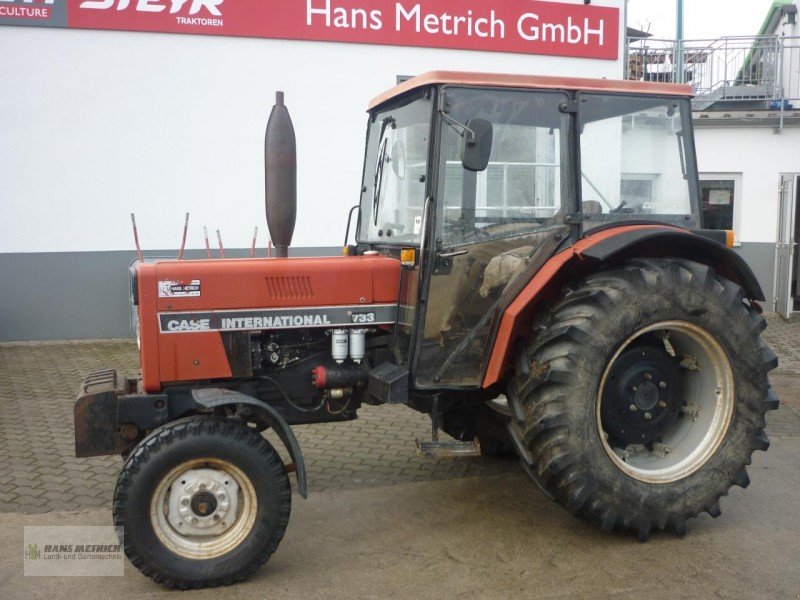 Case IH IHC 733 Traktor - technikboerse.com
