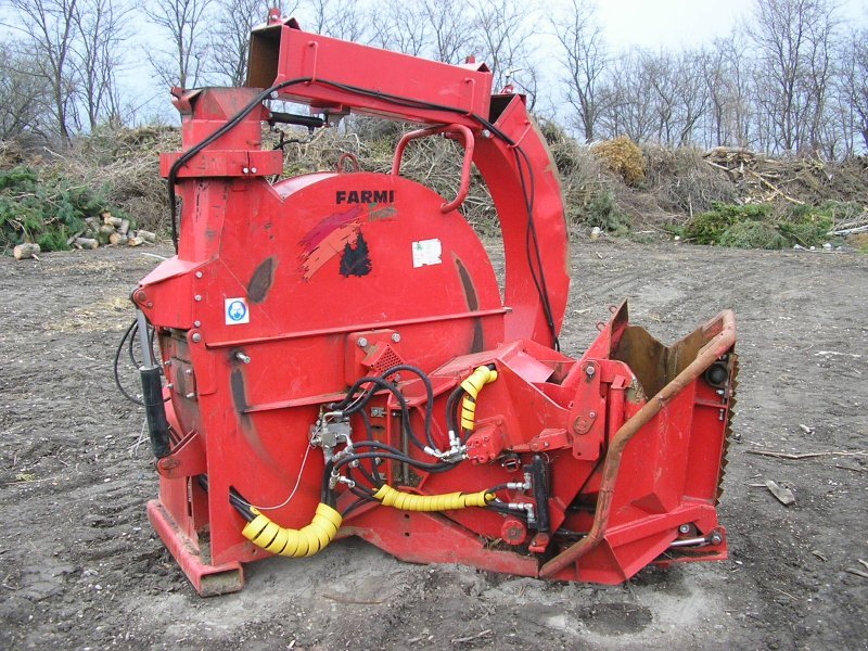 Farmi CH 380 Holzhacker & Holzhäcksler - technikboerse.com