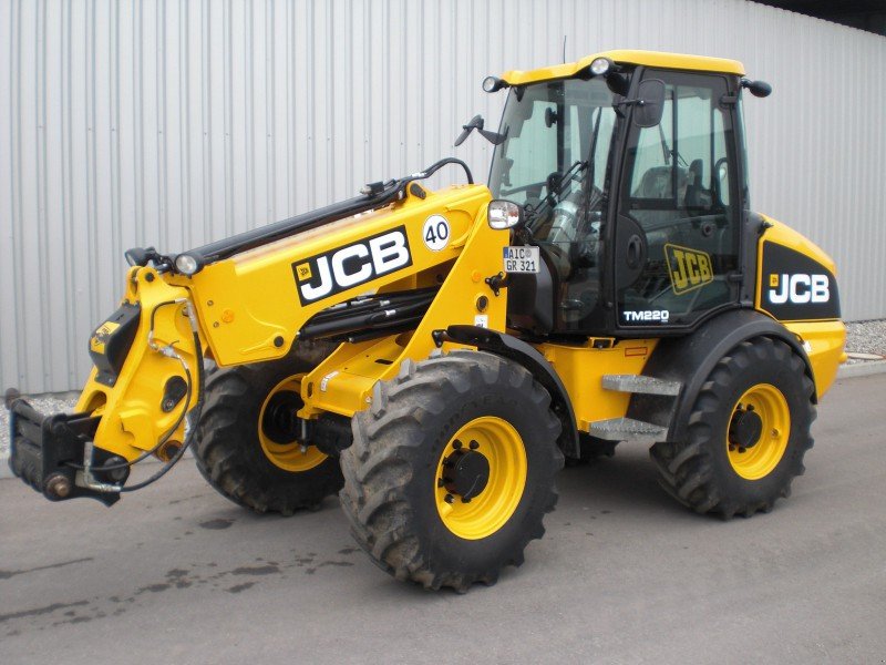 JCB TM 220 Teleskoplader - technikboerse.com