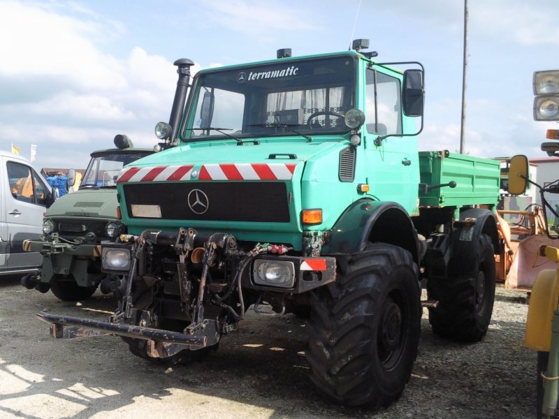 Mercedes-Benz Unimog 2100 Agrar 437 Unimog - technikboerse.com