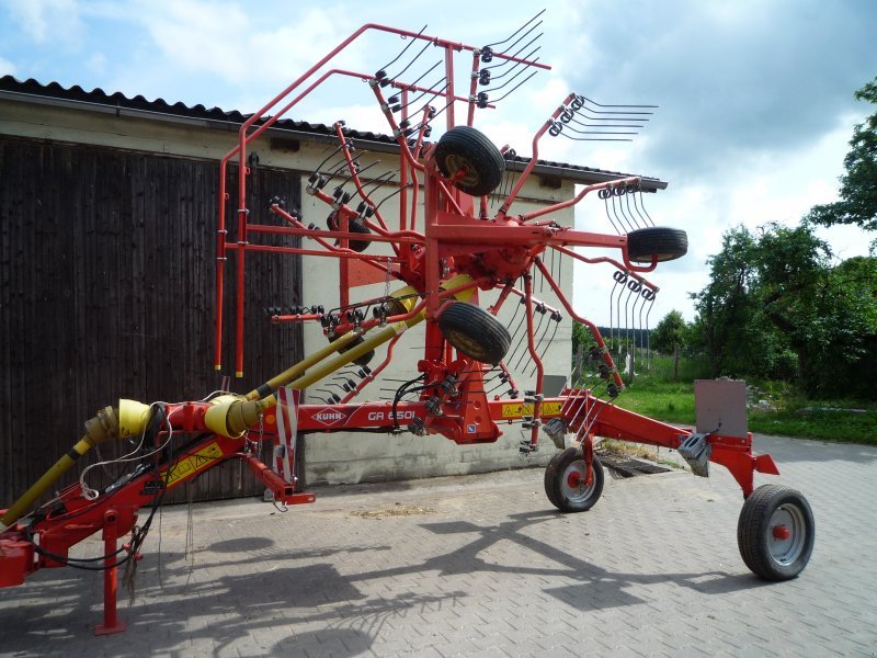 Kuhn GA 6501 Windrower - technikboerse.com