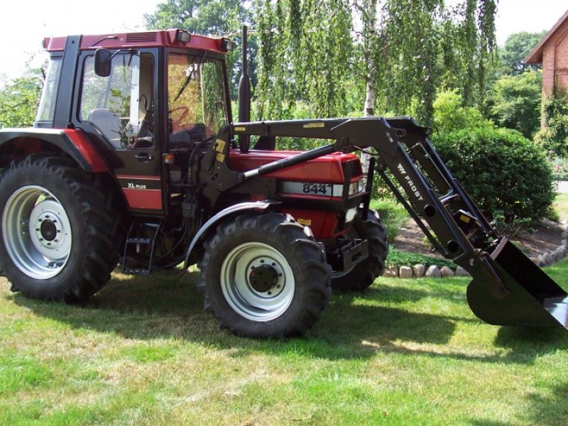 Case IH Cormick 844 XL Plus Traktor - technikboerse.com