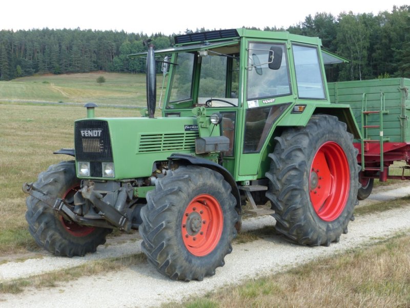 Fendt Farmer 108 LS Allrad mit FHZ Traktor, 95688 Friedenfels - technikboerse.com