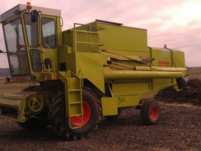 CLAAS dominator 100 Mähdrescher - technikboerse.com
