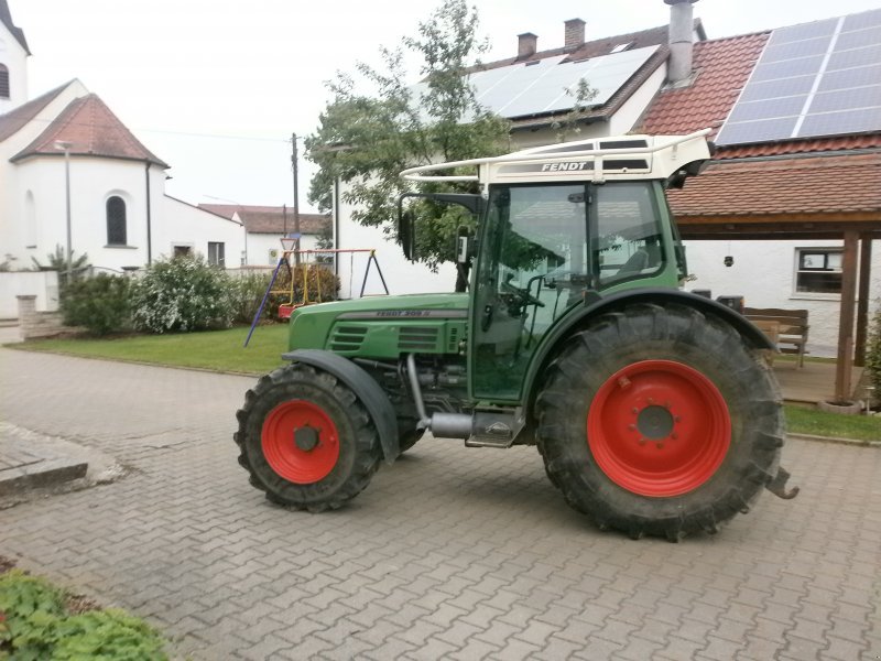 Fendt 209 S Traktor - technikboerse.com
