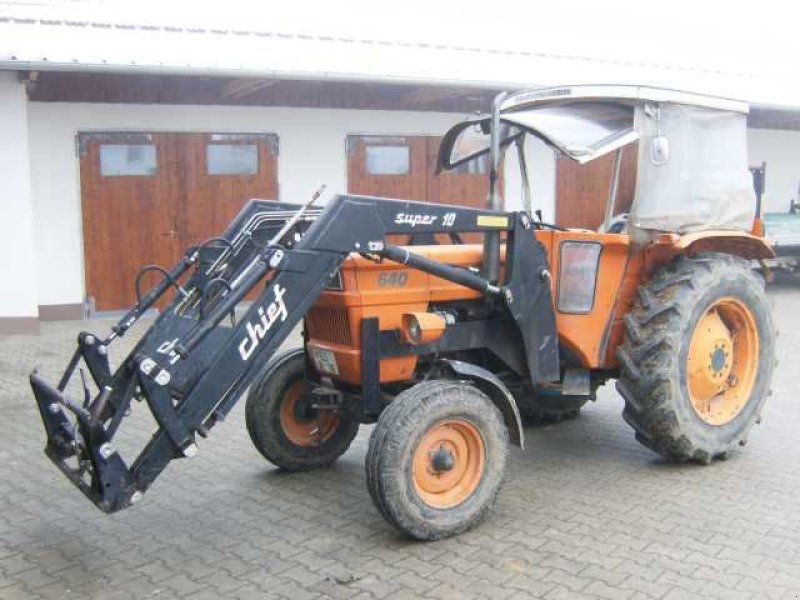 Fiat 640 Tractor - technikboerse.com