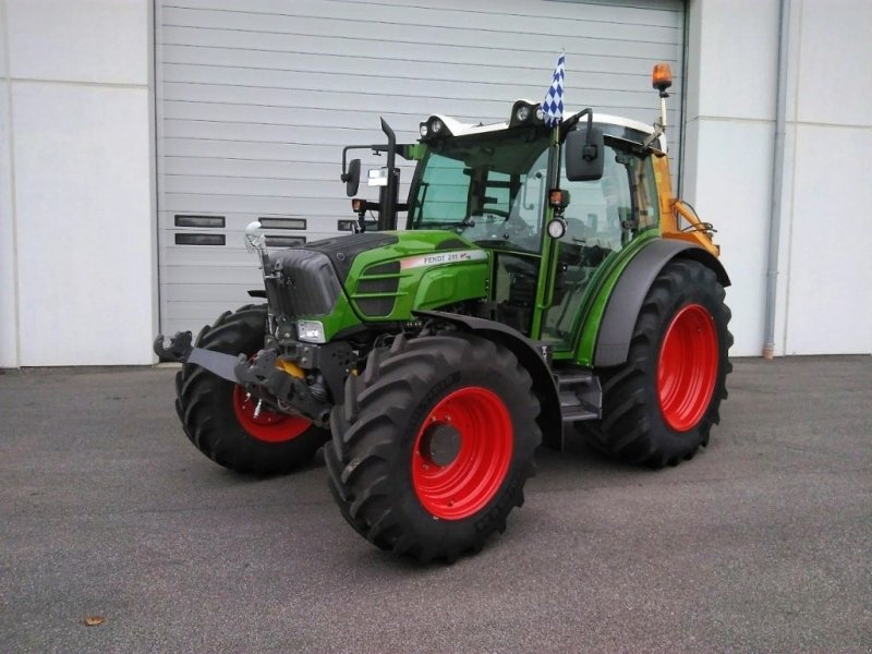 Fendt 207 Vario 211 TMS Traktor, 84088 Neufahrn i. NB - technikboerse.com