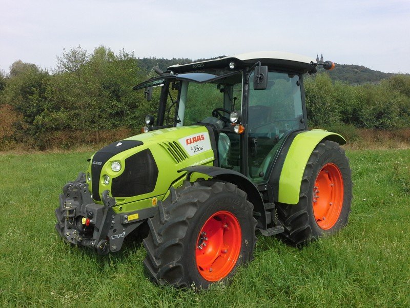 CLAAS Atos 230C Traktor - technikboerse.com